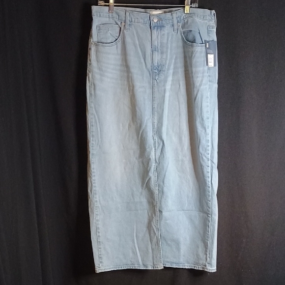 Universal Thread | Skirts | Universal Thread Light Blue Denim Skirt | Poshmark